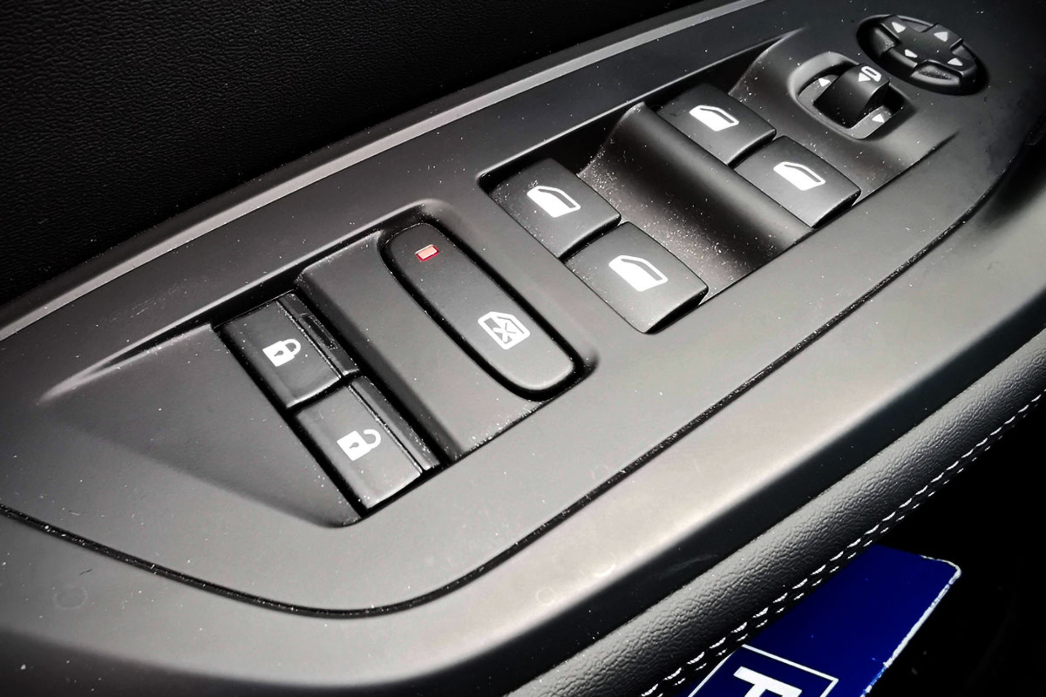 Activer le verrouillage automatique (anti car-jacking) sur votre ...